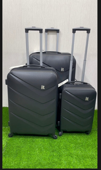 Medium Size Luggage - Branded luggage – Branded Luggage.com.pk